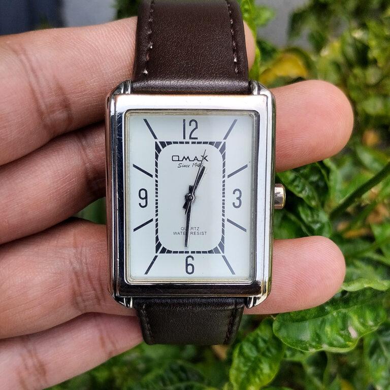 Omax Quartz SC8057 - ChaCha Watch
