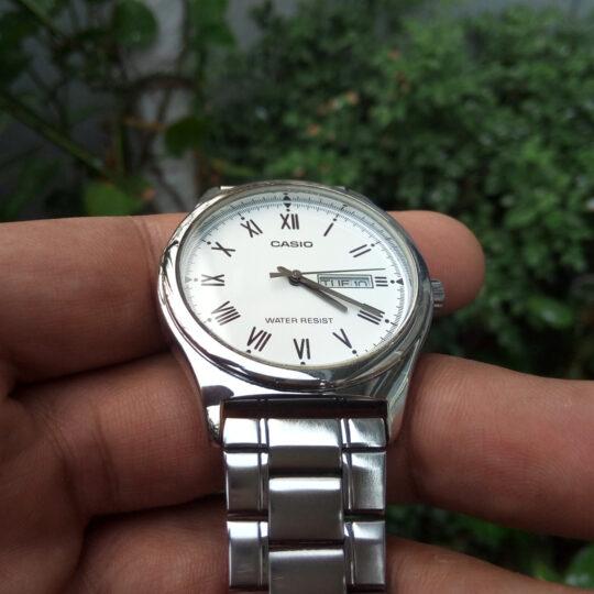 Casio MTP-V006 - ChaCha Watch